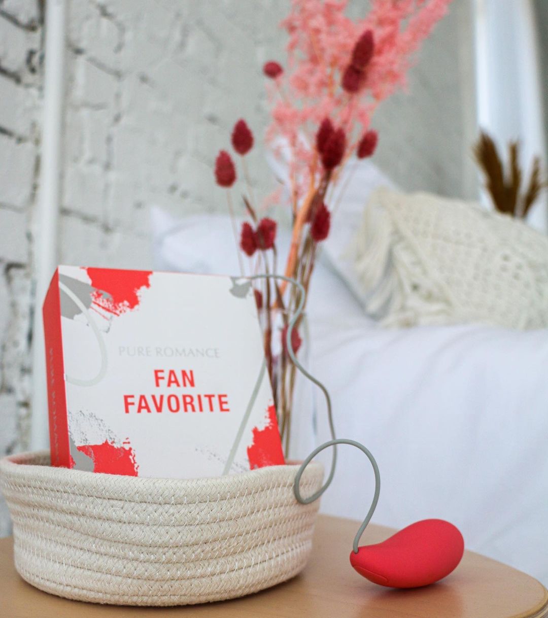 Fan Favorite – Pure Romance Canada